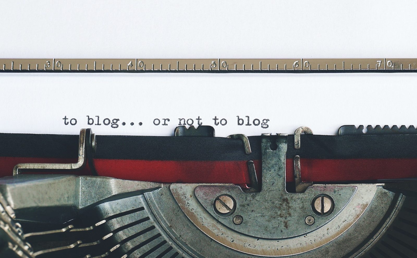 Does My Website Need a Blog? 9 Reasons Why It Does - Lauren Leader Studio Does My Website Need a Blog? 9 Reasons Why It Does - Lauren Leader Studio